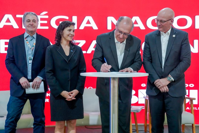 Brazil’s vice president underscored the importance of decarbonization ...